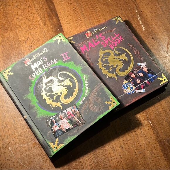 disney press | Games | Descendants Mals Spell Book Set And 2 | Poshmark